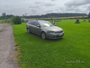Brown Volkswagen Passat 2012 in Tallinn, with an engine capacity of 2.00 L and mileage of 312 thousand km for 4500 €, photo 9 on AUTOMOTO.COM.LV