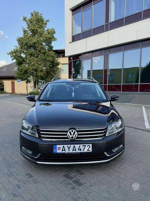 Brūns Volkswagen Passat 2012 Kaišiadorys, ar dzinēja tilpumu 1.97 L un nobraukumu 358 tūkst. km par 5299 €, foto 1 vietnē AUTOMOTO.COM.LV