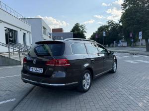 Brūns Volkswagen Passat 2012 Kaišiadorys, ar dzinēja tilpumu 1.97 L un nobraukumu 358 tūkst. km par 5299 €, foto 7 vietnē AUTOMOTO.COM.LV