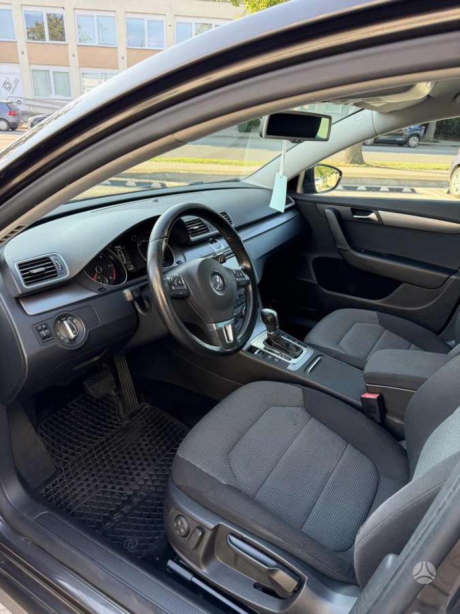 Brūns Volkswagen Passat 2012 Kaišiadorys, ar dzinēja tilpumu 1.97 L un nobraukumu 358 tūkst. km par 5299 €, foto 10 vietnē AUTOMOTO.COM.LV