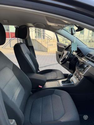 Brūns Volkswagen Passat 2012 Kaišiadorys, ar dzinēja tilpumu 1.97 L un nobraukumu 358 tūkst. km par 5299 €, foto 11 vietnē AUTOMOTO.COM.LV