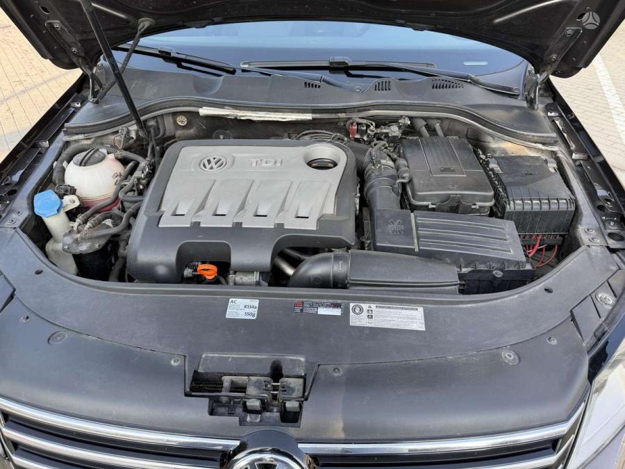 Brūns Volkswagen Passat 2012 Kaišiadorys, ar dzinēja tilpumu 1.97 L un nobraukumu 358 tūkst. km par 5299 €, foto 15 vietnē AUTOMOTO.COM.LV