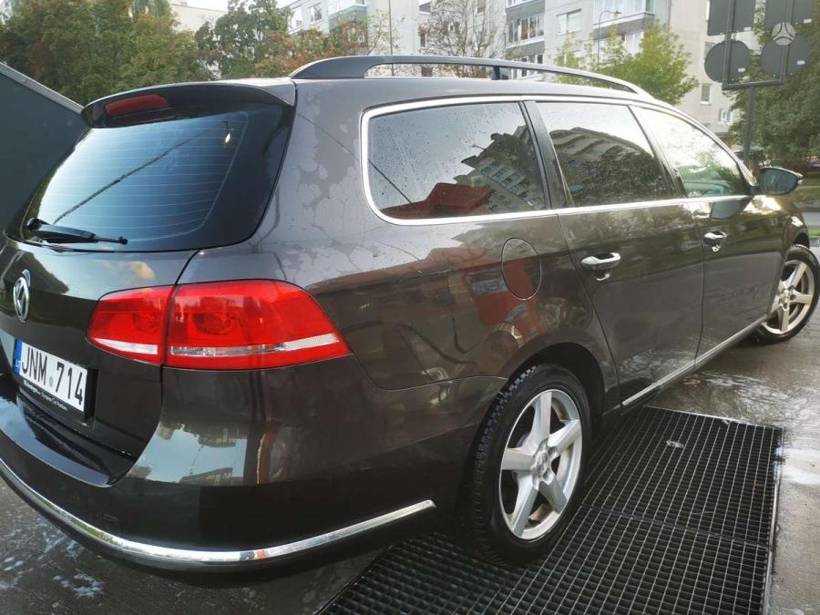 Brūns Volkswagen Passat 2012 Viļņa, ar dzinēja tilpumu 1.60 L un nobraukumu 333 tūkst. km par 4888 €, foto 8 vietnē AUTOMOTO.COM.LV