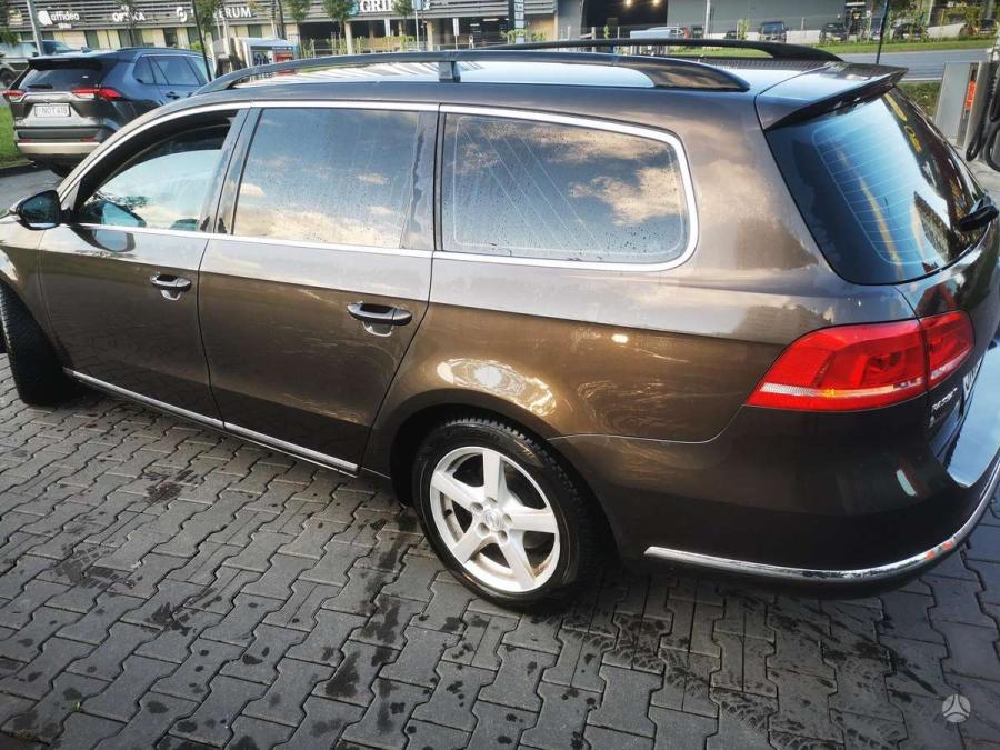 Brūns Volkswagen Passat 2012 Viļņa, ar dzinēja tilpumu 1.60 L un nobraukumu 333 tūkst. km par 4888 €, foto 15 vietnē AUTOMOTO.COM.LV