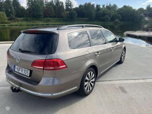 Brūns Volkswagen Passat 2012 Jonava, ar dzinēja tilpumu 1.57 L un nobraukumu 377 tūkst. km par 3999 €, foto 7 vietnē AUTOMOTO.COM.LV