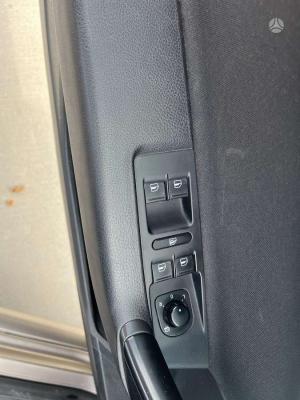 Brūns Volkswagen Passat 2012 Jonava, ar dzinēja tilpumu 1.57 L un nobraukumu 377 tūkst. km par 3999 €, foto 16 vietnē AUTOMOTO.COM.LV