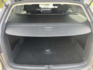 Brūns Volkswagen Passat 2012 Jonava, ar dzinēja tilpumu 1.57 L un nobraukumu 377 tūkst. km par 3999 €, foto 17 vietnē AUTOMOTO.COM.LV