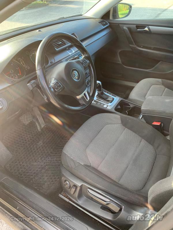 Brūns Volkswagen Passat 2012 Tartu, ar dzinēja tilpumu 2.00 L un nobraukumu 268 tūkst. km par 5390 €, foto 10 vietnē AUTOMOTO.COM.LV