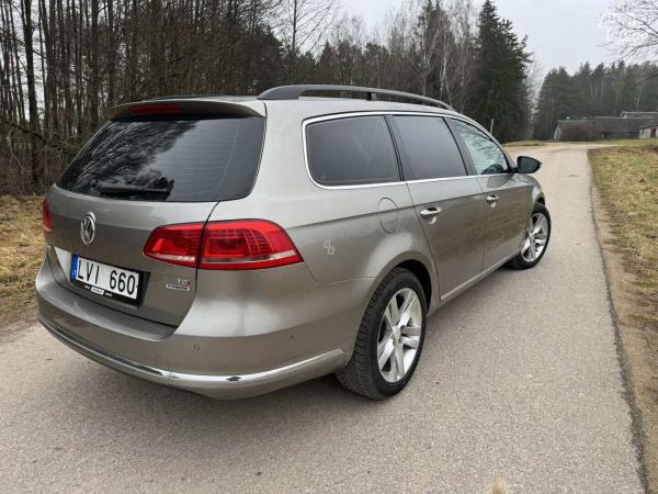 Brown Volkswagen Passat 2013 in Vilnius, with an engine capacity of 1.60 L and mileage of 312 thousand km for 5500 €, photo 3 on AUTOMOTO.COM.LV