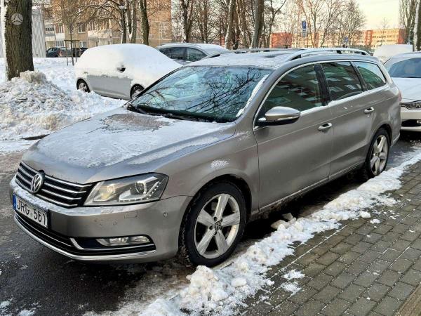 Brown Volkswagen Passat 2013 in Klaipeda, with an engine capacity of 1.97 L and mileage of 482 thousand km for 4000 €, photo 1 on AUTOMOTO.COM.LV