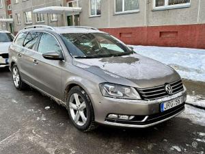 Brown Volkswagen Passat 2013 in Klaipeda, with an engine capacity of 1.97 L and mileage of 482 thousand km for 4000 €, photo 2 on AUTOMOTO.COM.LV
