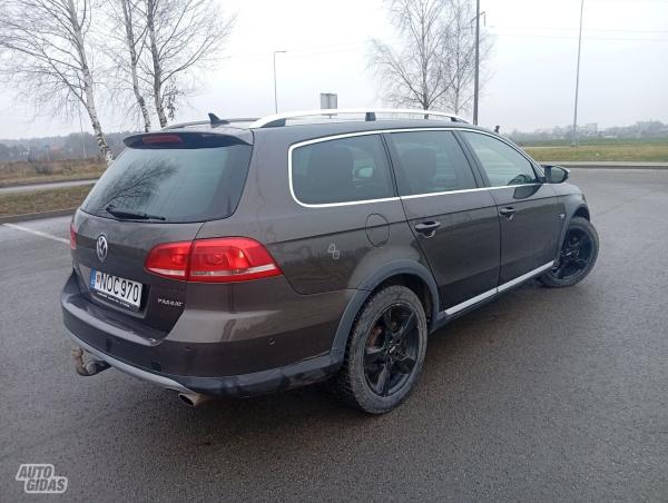 Brūns Volkswagen Passat 2013 Viļņa, ar dzinēja tilpumu 2.00 L un nobraukumu 268 tūkst. km par 6600 €, foto 5 vietnē AUTOMOTO.COM.LV