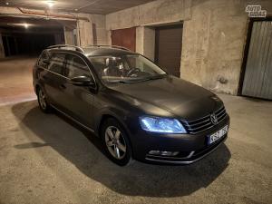Brown Volkswagen Passat 2013 in Vilnius, with an engine capacity of 2.00 L and mileage of 206 thousand km for 5700 €, photo  on AUTOMOTO.COM.LV