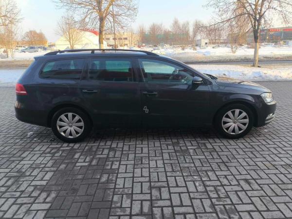 Brūns Volkswagen Passat 2013 Šauļi, ar dzinēja tilpumu 2.00 L un nobraukumu 502 tūkst. km par 2200 €, foto 7 vietnē AUTOMOTO.COM.LV