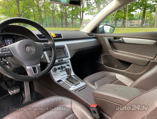 Brūns Volkswagen Passat 2013 Tallina, ar dzinēja tilpumu 2.00 L un nobraukumu 142 tūkst. km par 7600 €, foto 5 vietnē AUTOMOTO.COM.LV