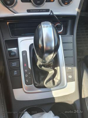 Brown Volkswagen Passat 2013 in Tallinn, with an engine capacity of 1.40 L and mileage of 249 thousand km for 6890 €, photo 13 on AUTOMOTO.COM.LV