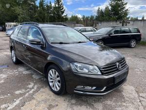 Brown Volkswagen Passat 2013 in Utena, with an engine capacity of 1.97 L and mileage of 291 thousand km for 5650 €, photo  on AUTOMOTO.COM.LV
