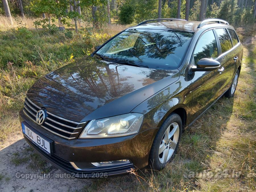 Brown Volkswagen Passat 2013 in Tallinn, with an engine capacity of 1.40 L and mileage of 176 thousand km for 6500 €, photo 1 on AUTOMOTO.COM.LV