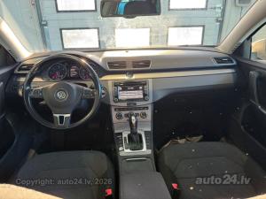 Brūns Volkswagen Passat 2014 Hāpsalu, ar dzinēja tilpumu 2.00 L un nobraukumu 215 tūkst. km par 6500 €, foto 4 vietnē AUTOMOTO.COM.LV