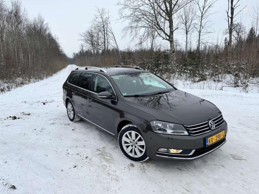 Brown Volkswagen Passat 2014 in Kaunas, with an engine capacity of 1.60 L and mileage of 308 thousand km for 5850 €, photo 13 on AUTOMOTO.COM.LV