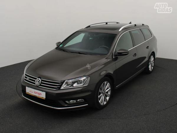 Brown Volkswagen Passat 2014 in Vilnius, with an engine capacity of 1.40 L and mileage of 223 thousand km for 8599 €, photo 1 on AUTOMOTO.COM.LV