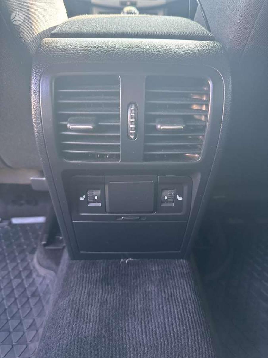Brūns Volkswagen Passat 2014 Radviliškis, ar dzinēja tilpumu 1.60 L un nobraukumu 304 tūkst. km par 5200 €, foto 15 vietnē AUTOMOTO.COM.LV