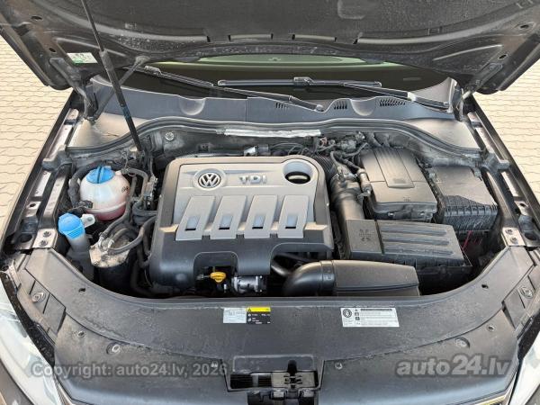 Brown Volkswagen Passat 2014 in Tallinn, with an engine capacity of 2.00 L and mileage of 274 thousand km for 7800 €, photo 5 on AUTOMOTO.COM.LV