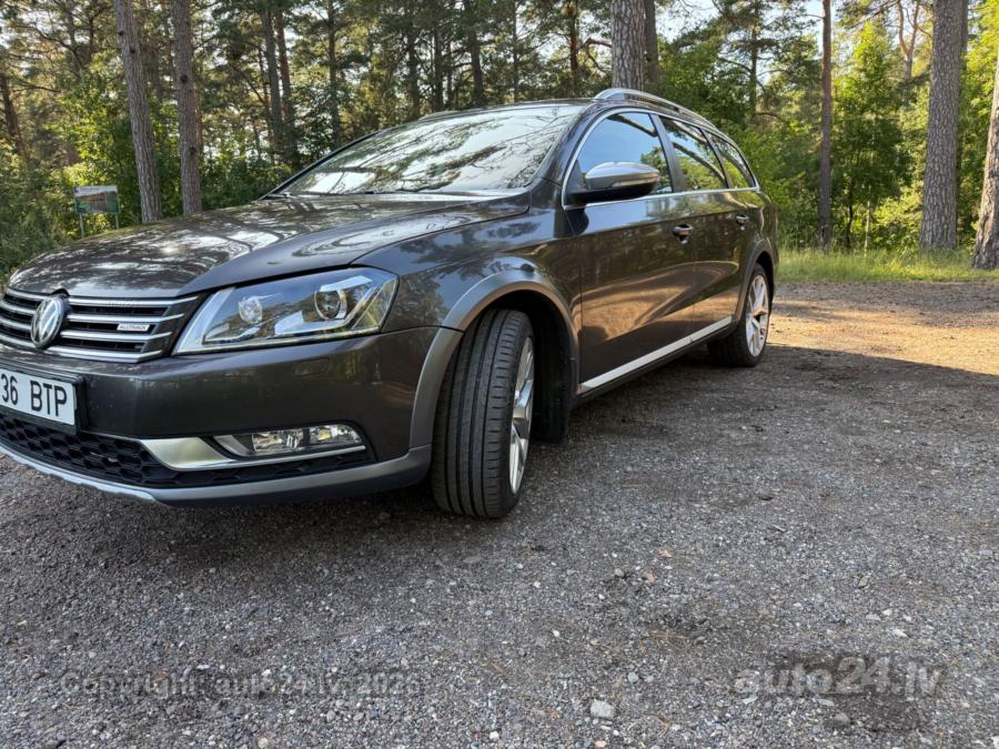 Brūns Volkswagen Passat 2014 Tallina, ar dzinēja tilpumu 2.00 L un nobraukumu 265 tūkst. km par 7650 €, foto 1 vietnē AUTOMOTO.COM.LV