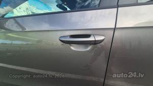 Brūns Volkswagen Passat 2014 Tallina, ar dzinēja tilpumu 1.40 L un nobraukumu 295 tūkst. km par 3900 €, foto 10 vietnē AUTOMOTO.COM.LV