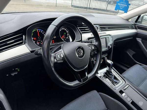 Brūns Volkswagen Passat 2015 Kauņa, ar dzinēja tilpumu 1.40 L un nobraukumu 245 tūkst. km par 9900 €, foto 11 vietnē AUTOMOTO.COM.LV