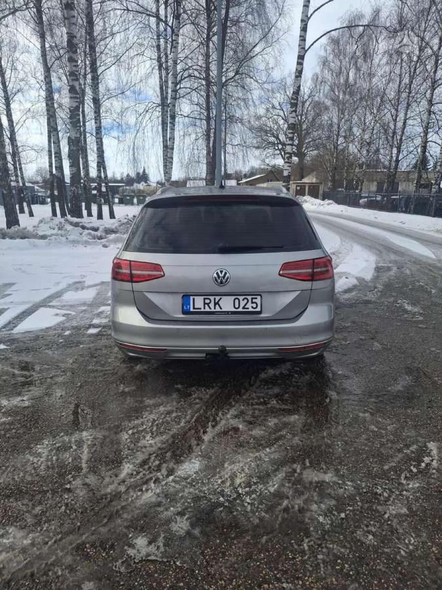 Brūns Volkswagen Passat 2015 Marijampole, ar dzinēja tilpumu 1.60 L un nobraukumu 342 tūkst. km par 7700 €, foto 4 vietnē AUTOMOTO.COM.LV
