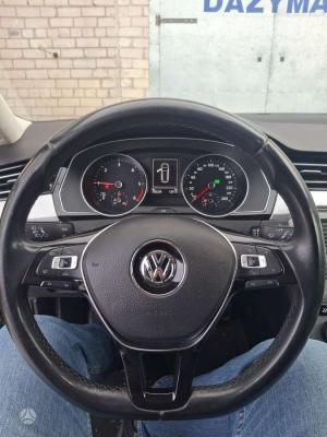Brūns Volkswagen Passat 2015 Marijampole, ar dzinēja tilpumu 1.60 L un nobraukumu 342 tūkst. km par 7700 €, foto 8 vietnē AUTOMOTO.COM.LV