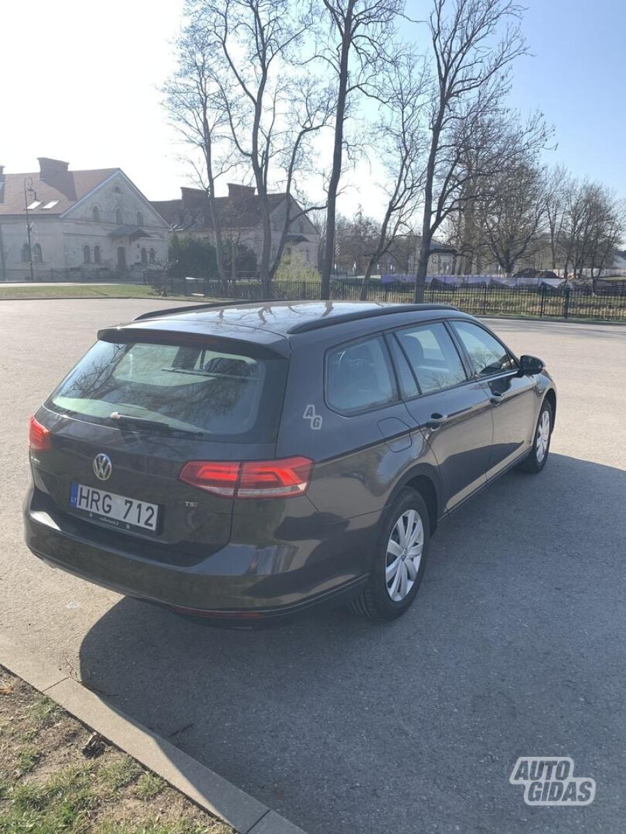 Brown Volkswagen Passat 2015 in Kaunas, with an engine capacity of 1.40 L and mileage of 315 thousand km for 6950 €, photo 4 on AUTOMOTO.COM.LV