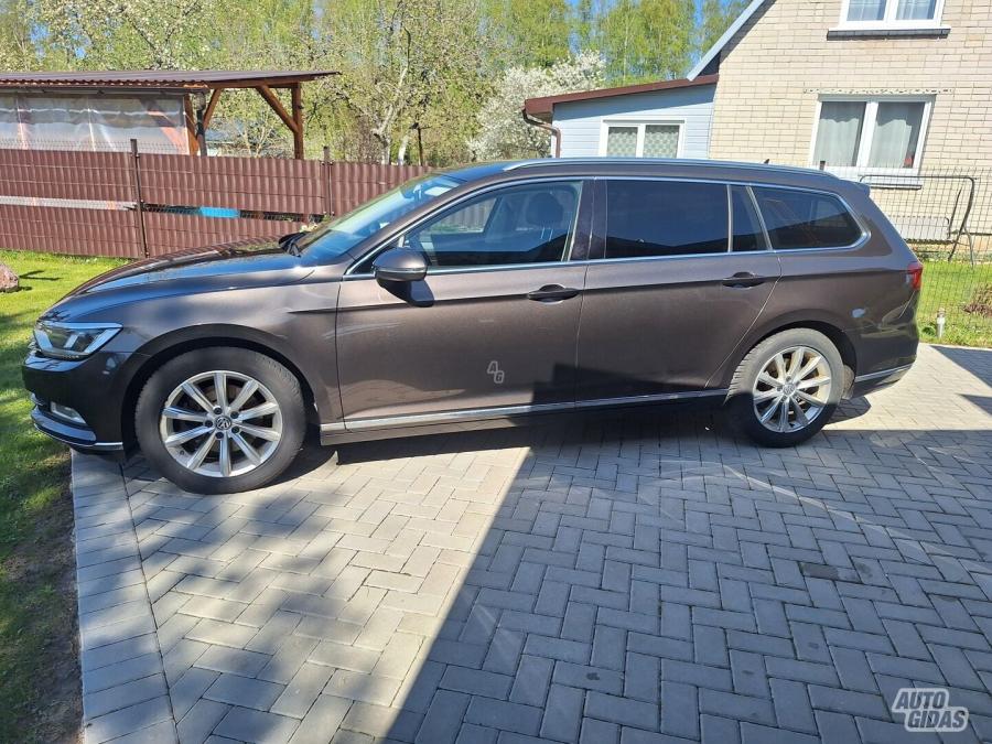 Brown Volkswagen Passat 2015 in Birstonas, with an engine capacity of 1.60 L and mileage of 236 thousand km for 9850 €, photo 9 on AUTOMOTO.COM.LV