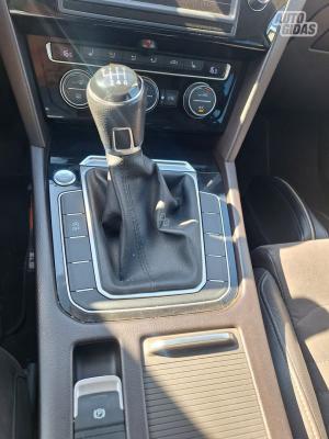 Brown Volkswagen Passat 2015 in Birstonas, with an engine capacity of 1.60 L and mileage of 236 thousand km for 9850 €, photo 13 on AUTOMOTO.COM.LV
