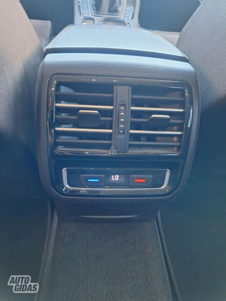 Brown Volkswagen Passat 2015 in Birstonas, with an engine capacity of 1.60 L and mileage of 236 thousand km for 9850 €, photo 21 on AUTOMOTO.COM.LV