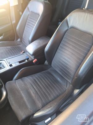 Brown Volkswagen Passat 2015 in Birstonas, with an engine capacity of 1.60 L and mileage of 236 thousand km for 9850 €, photo 30 on AUTOMOTO.COM.LV