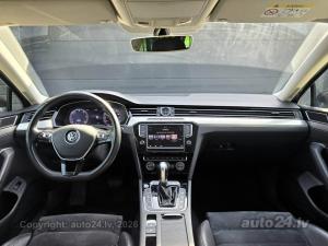 Brown Volkswagen Passat 2015 in Tartu, with an engine capacity of 2.00 L and mileage of 323 thousand km for 9700 €, photo 9 on AUTOMOTO.COM.LV
