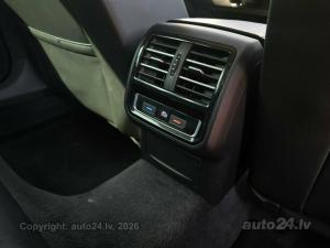 Brown Volkswagen Passat 2015 in Tartu, with an engine capacity of 2.00 L and mileage of 323 thousand km for 9700 €, photo 15 on AUTOMOTO.COM.LV