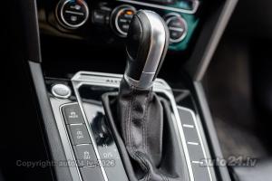 Brūns Volkswagen Passat 2016 Tallina, ar dzinēja tilpumu 2.00 L un nobraukumu 272 tūkst. km par 12000 €, foto 12 vietnē AUTOMOTO.COM.LV
