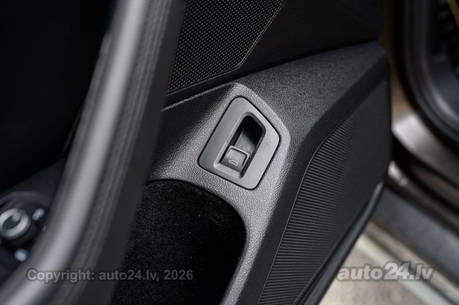 Brūns Volkswagen Passat 2016 Tallina, ar dzinēja tilpumu 2.00 L un nobraukumu 272 tūkst. km par 12000 €, foto 16 vietnē AUTOMOTO.COM.LV
