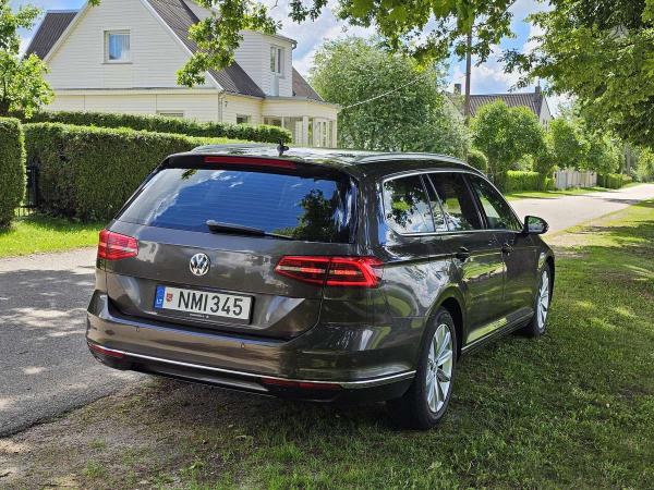 Brūns Volkswagen Passat 2016 Utena, ar dzinēja tilpumu 1.97 L un nobraukumu 217 tūkst. km par 11900 €, foto 5 vietnē AUTOMOTO.COM.LV