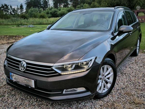 Brown Volkswagen Passat 2016 in Trakai, with an engine capacity of 2.00 L and mileage of 290 thousand km for 8190 €, photo 8 on AUTOMOTO.COM.LV