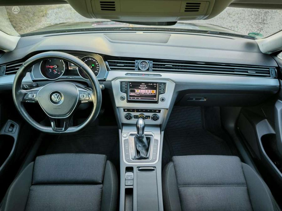 Brūns Volkswagen Passat 2016 Trakai, ar dzinēja tilpumu 2.00 L un nobraukumu 290 tūkst. km par 8190 €, foto 12 vietnē AUTOMOTO.COM.LV