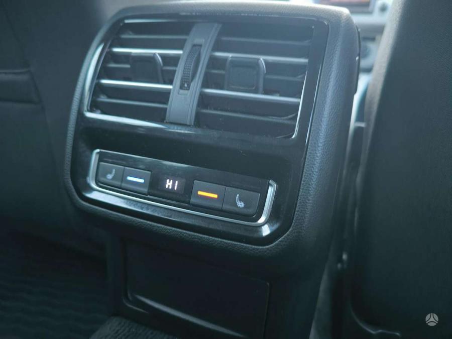 Brūns Volkswagen Passat 2016 Trakai, ar dzinēja tilpumu 2.00 L un nobraukumu 290 tūkst. km par 8190 €, foto 29 vietnē AUTOMOTO.COM.LV