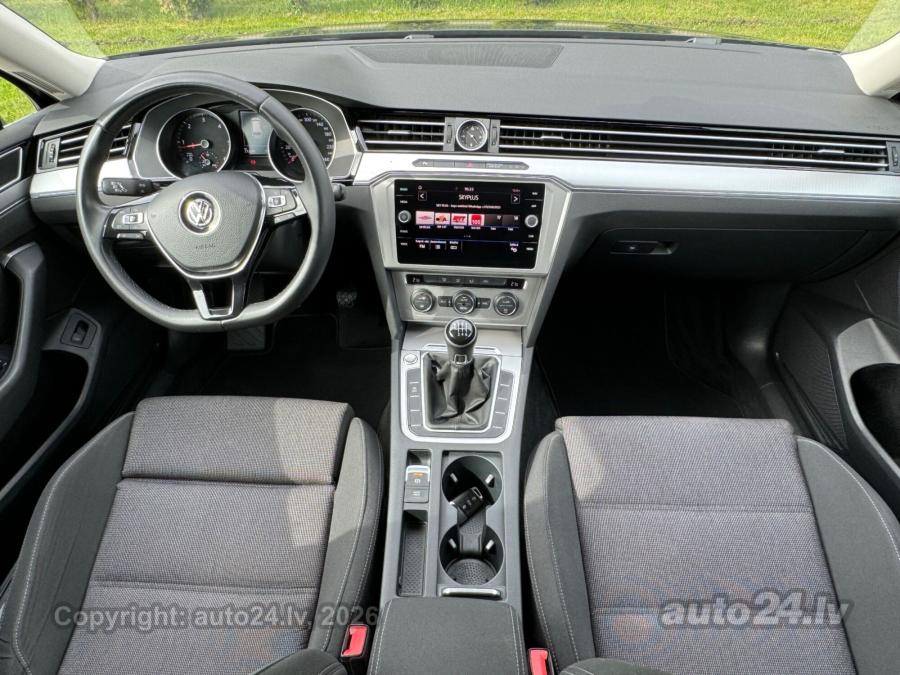 Brūns Volkswagen Passat 2017 Tartu, ar dzinēja tilpumu 1.60 L un nobraukumu 213 tūkst. km par 11690 €, foto 6 vietnē AUTOMOTO.COM.LV