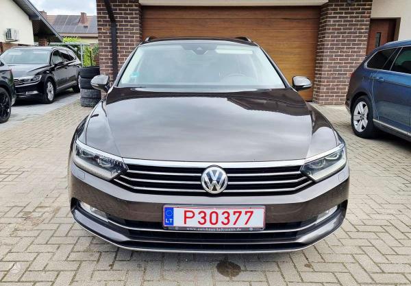 Brūns Volkswagen Passat 2017 Kauņa, ar dzinēja tilpumu 1.97 L un nobraukumu 280 tūkst. km par 9990 €, foto 3 vietnē AUTOMOTO.COM.LV