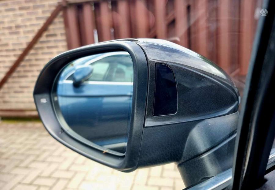 Коричневый Фольксваген Пассат 2017 в Каунас, объемом двигателя 1.97 л и пробегом 280 тыс. км за 9990 €, фото 22 на AUTOMOTO.COM.LV