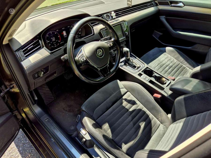 Brūns Volkswagen Passat 2017 Viļņa, ar dzinēja tilpumu 1.97 L un nobraukumu 288 tūkst. km par 8500 €, foto 7 vietnē AUTOMOTO.COM.LV