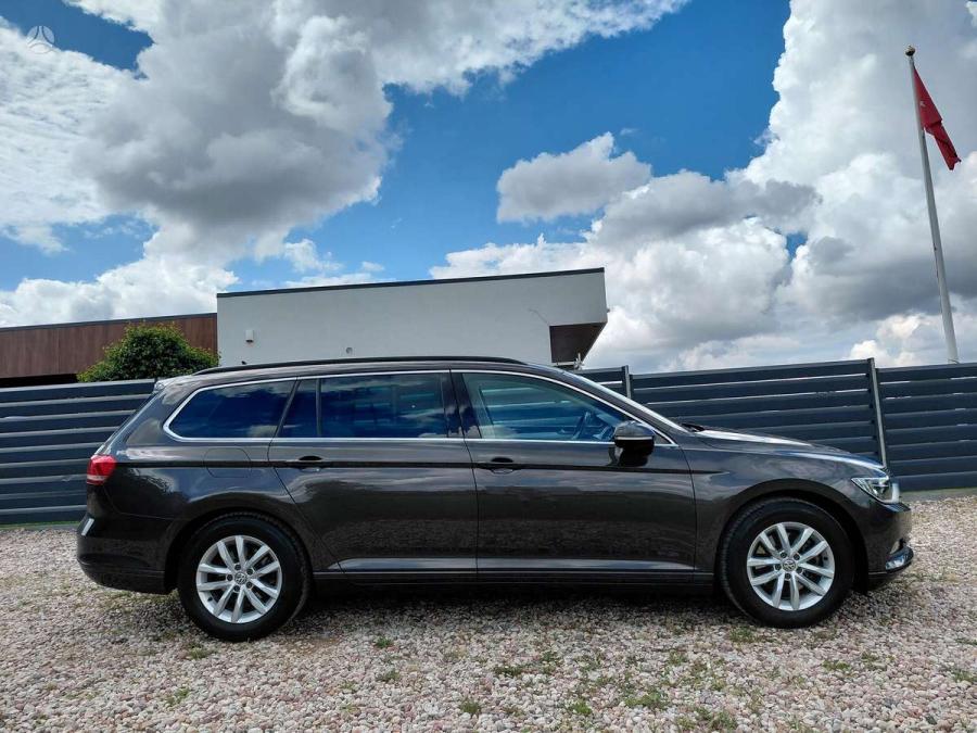 Brown Volkswagen Passat 2017 in Vilkaviskis, with an engine capacity of 1.97 L and mileage of 185 thousand km for 10600 €, photo 14 on AUTOMOTO.COM.LV